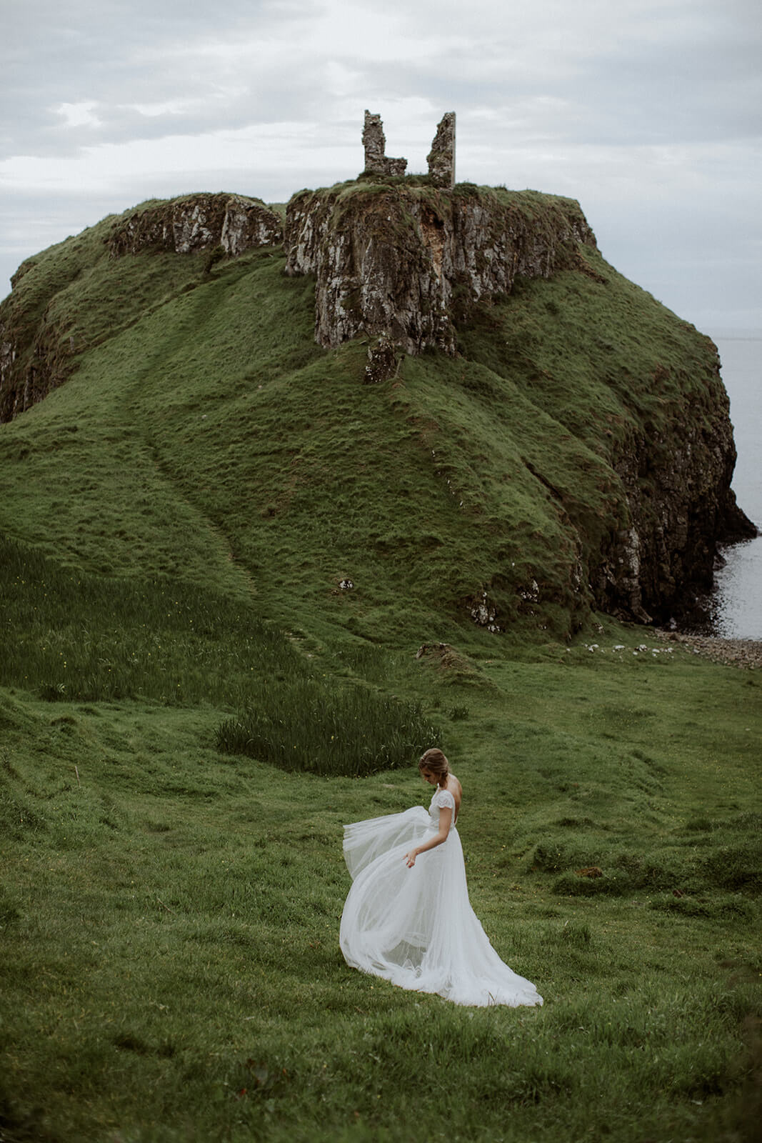 Breathtaking Bridal Portrait Session in Northern Ireland - Waterlily ...