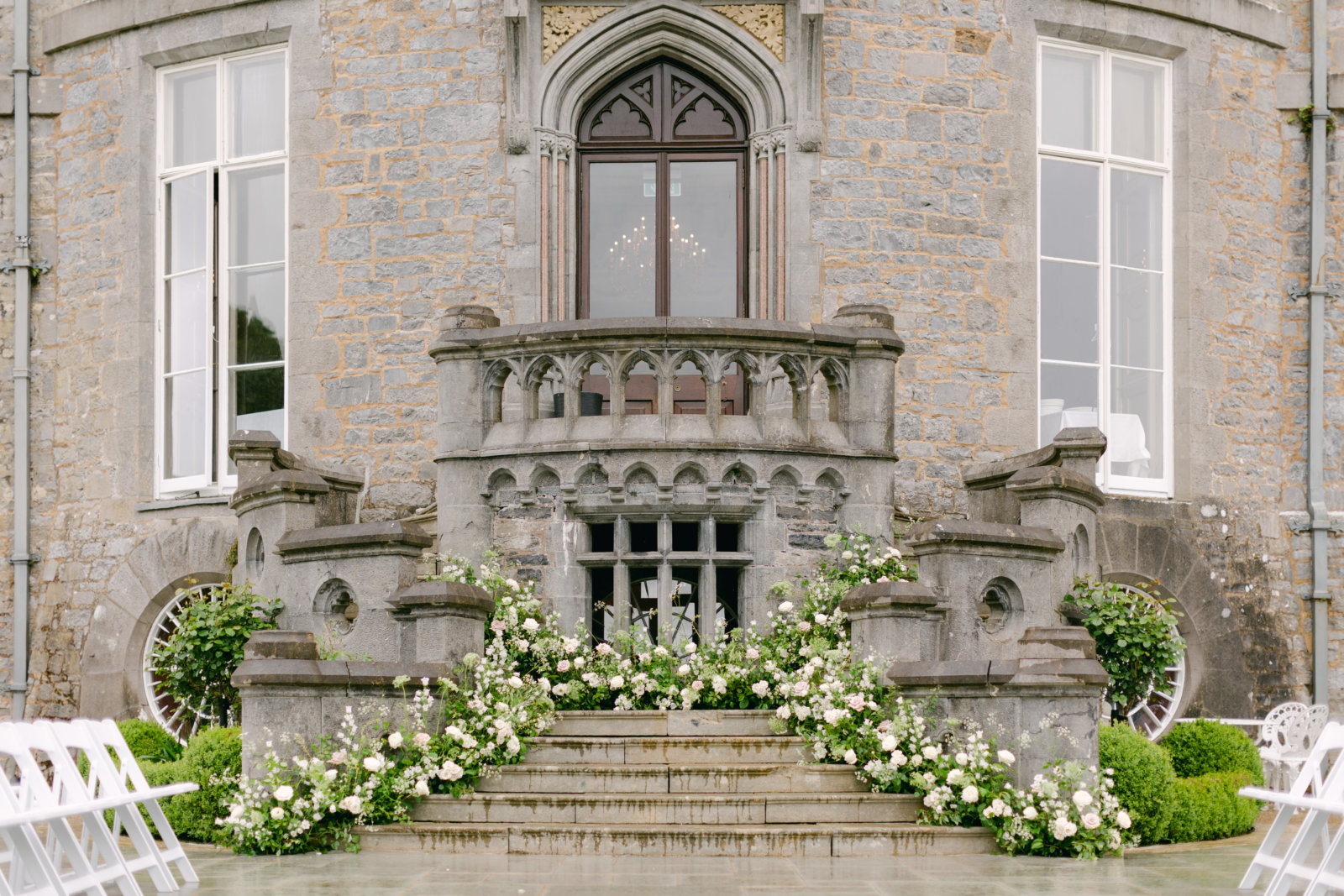 Featured Wedding 2022 | Elegant Modern-Classic Castle Wedding at ...