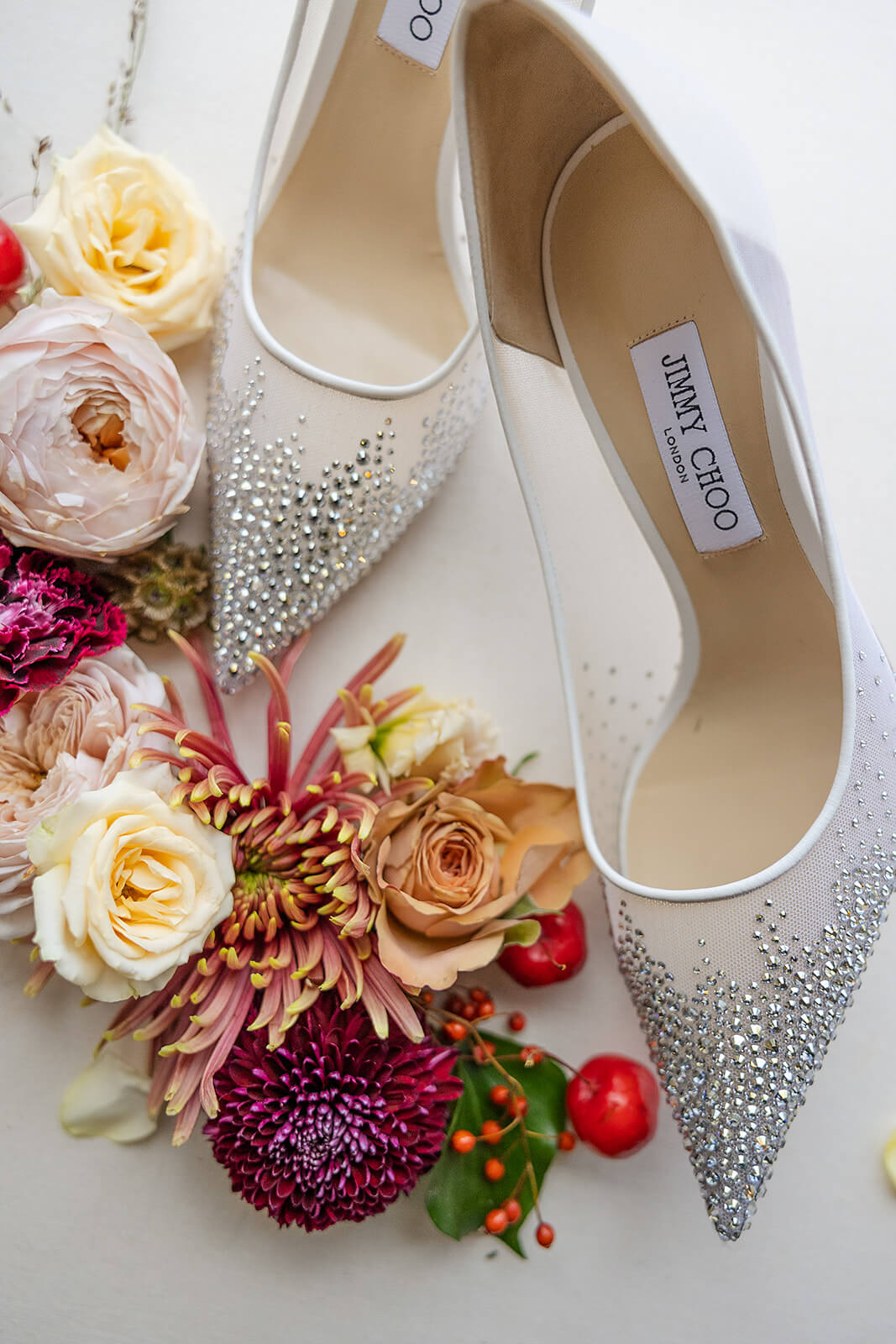 Featured Wedding 2022 | Bridget & Matt: Elegant Autumn Castle Wedding ...